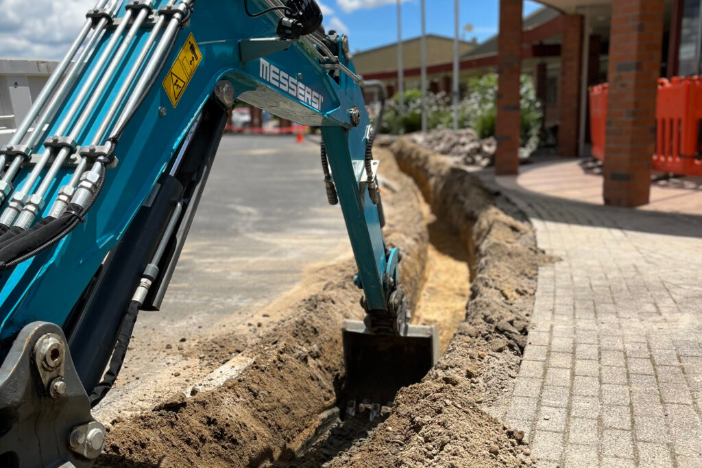 Open-Cut Trenching - Trench Right